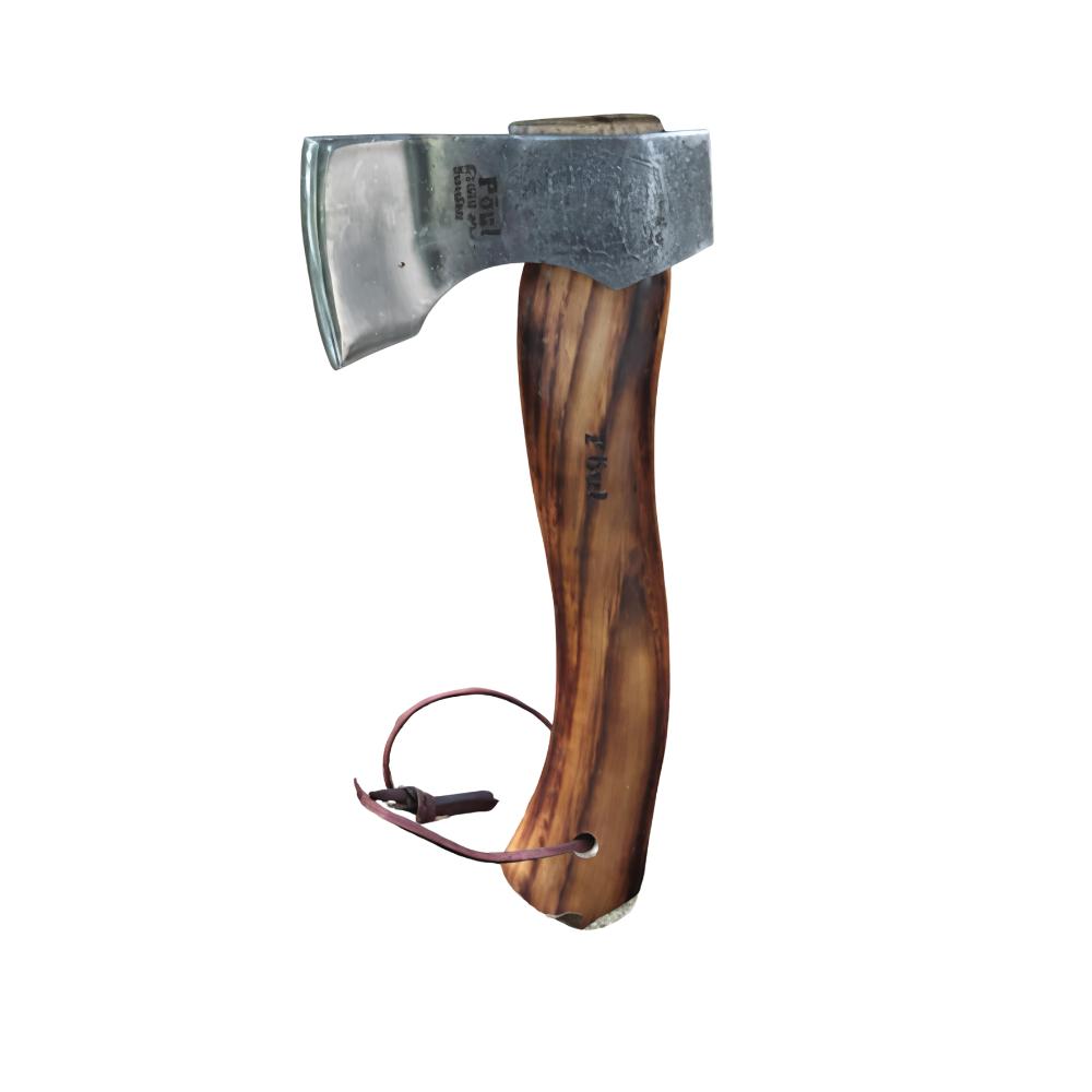 Axes, Hatchets and Knives – Nomadic